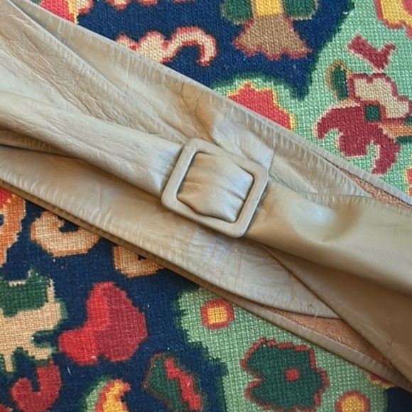 Vintage | Accessories | Vintage Distressed Wide Beige Leather With ...